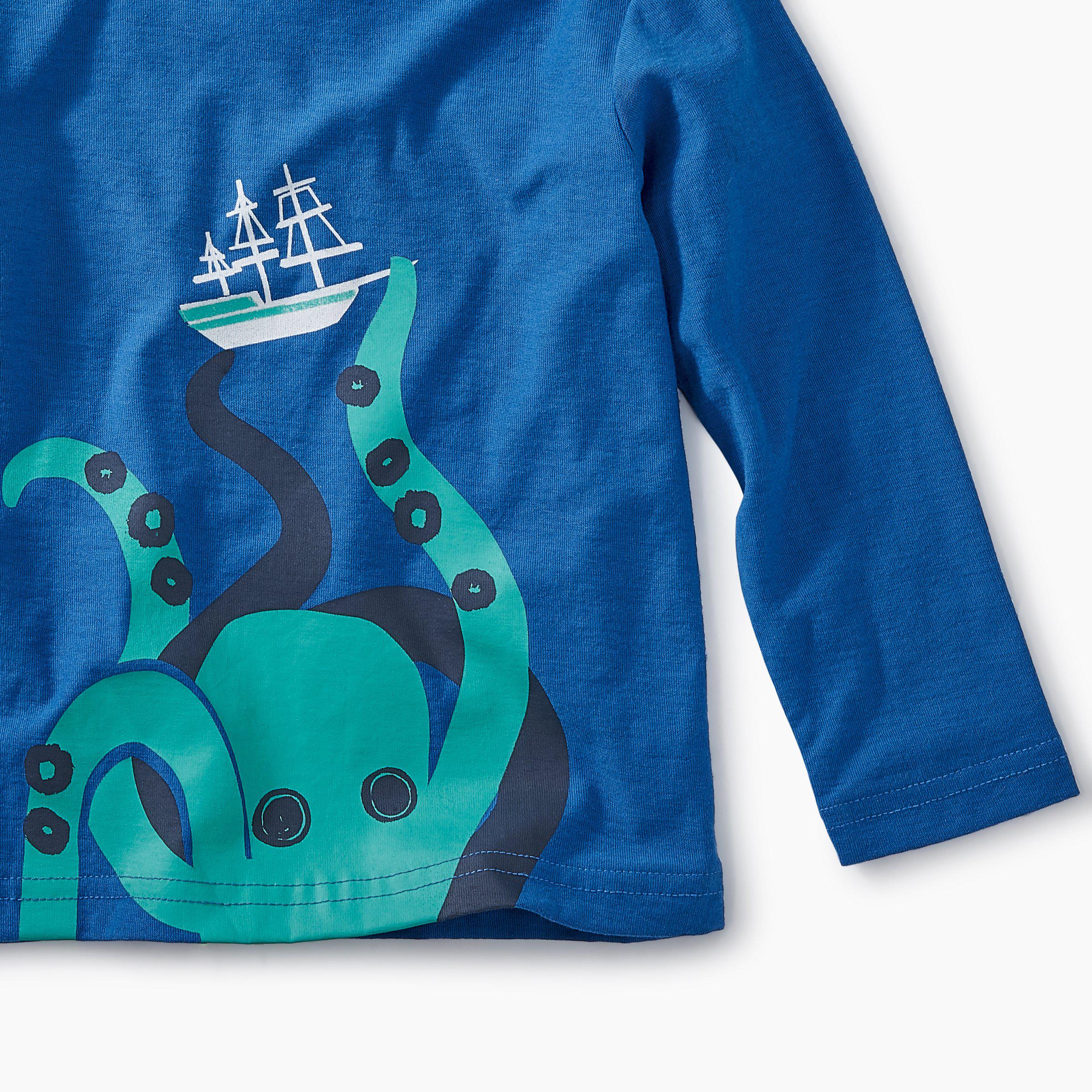 Giant Octopus Graphic Tee | Eden Lifestyle